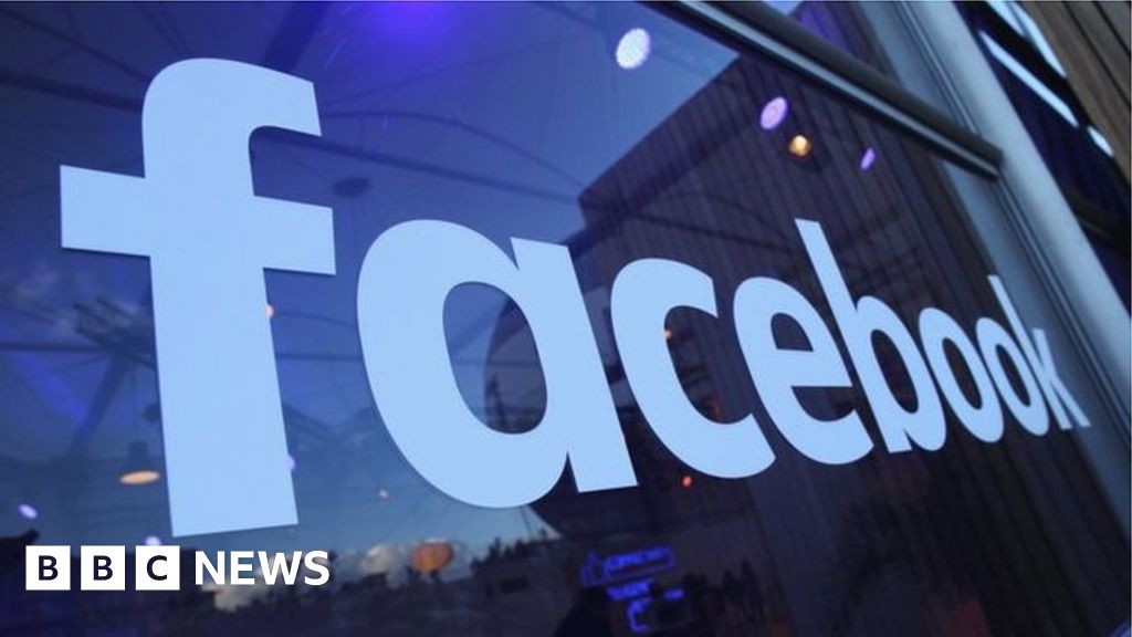 Loyalist flags protester wins £3,000 Facebook damages - BBC News
