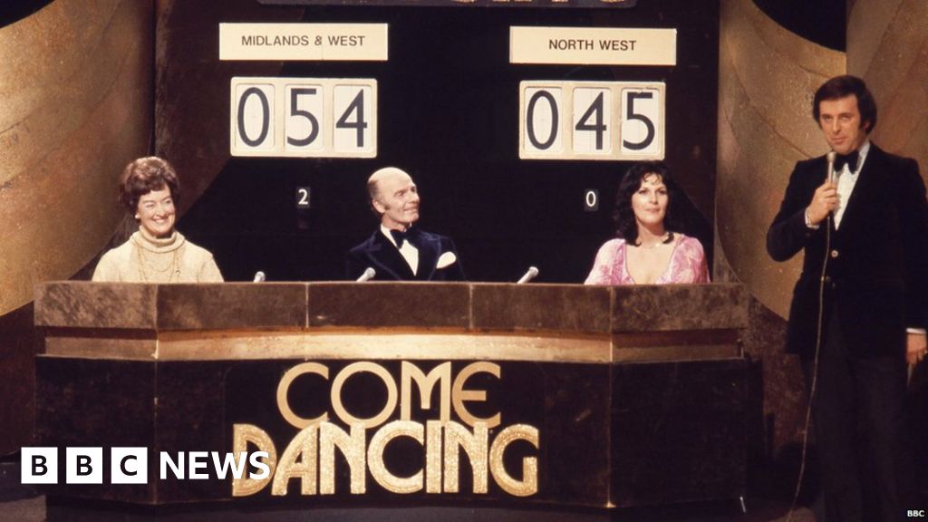 Peggy Spencer, star of Come Dancing, dies aged 95 - BBC News