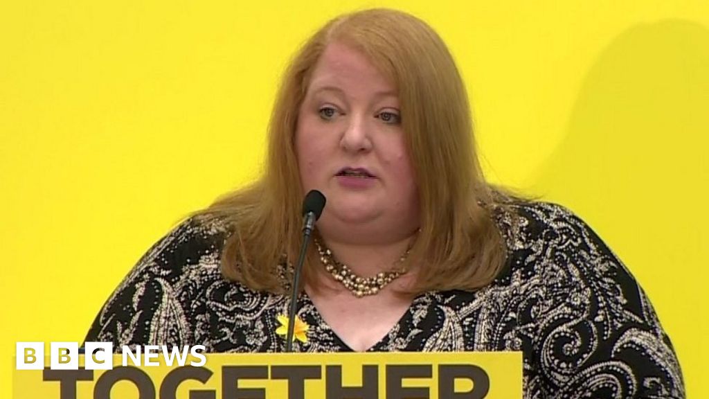 Naomi Long Says Some Ni Politicians Addicted To Crisis Bbc News