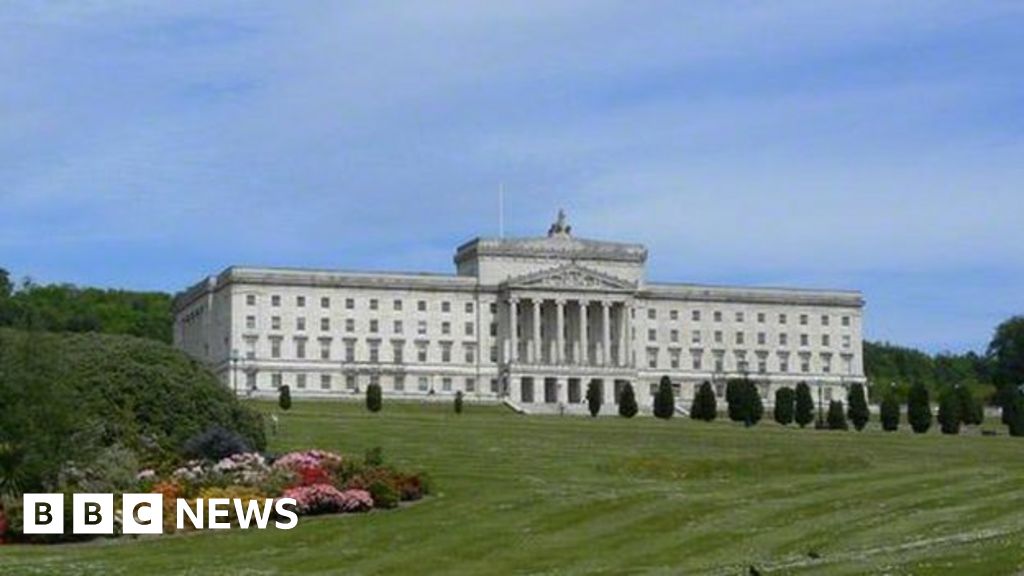 Stormont crisis: Cross-party talks to begin next week - BBC News