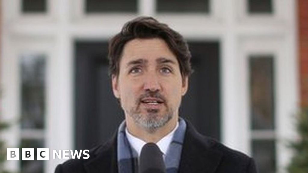 Canada backs $75bn coronavirus relief bill - BBC News