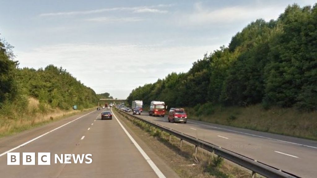 M54 motorway fight causes tailbacks - BBC News