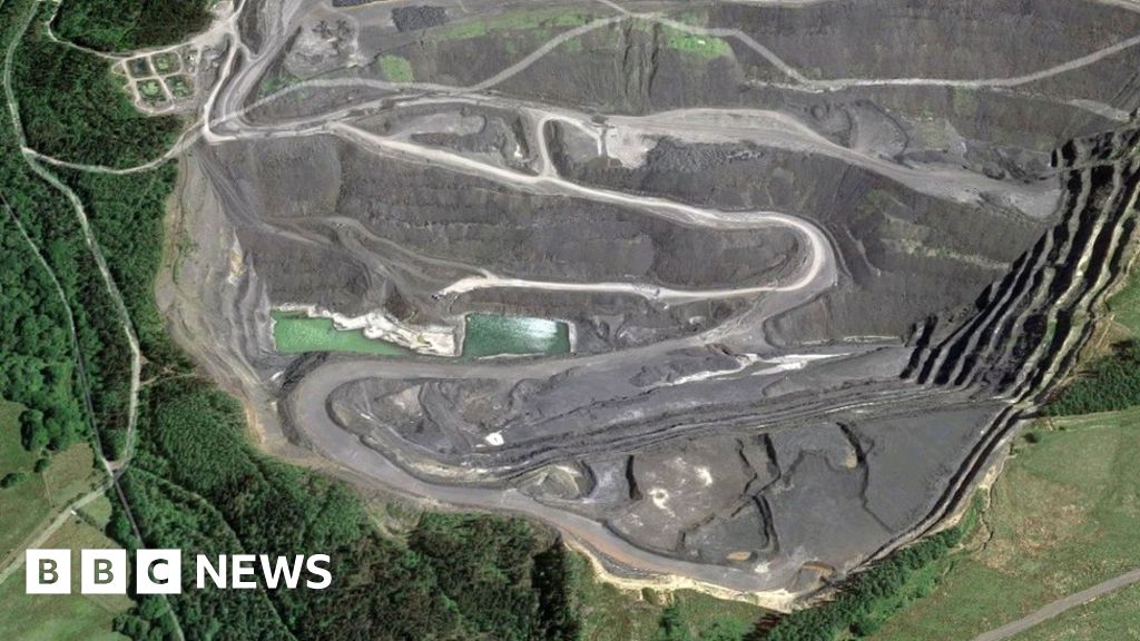 Nant Helen opencast mine to close after licence rejected over climate