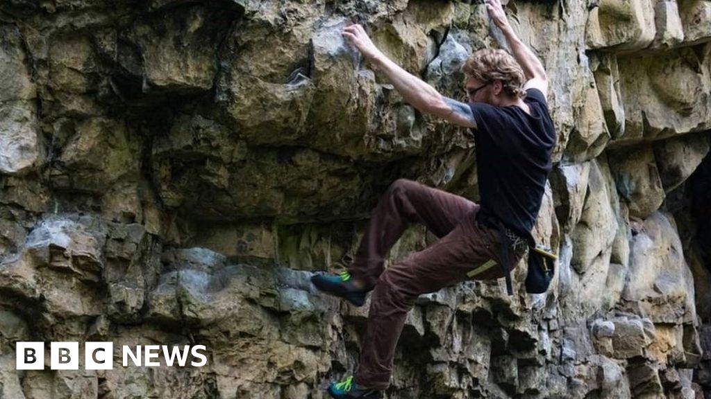 Peak District climber relives moment he was hit by thrown boulder - BBC ...
