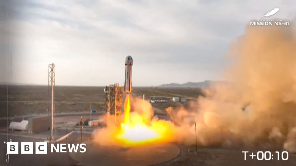 Lift off for Blue Origin rocket's all-women crew - BBC News