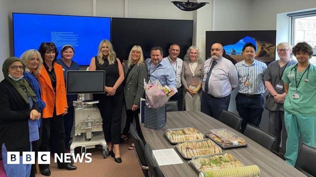 Specialist equipment to help with identifying prostate cancer - BBC News