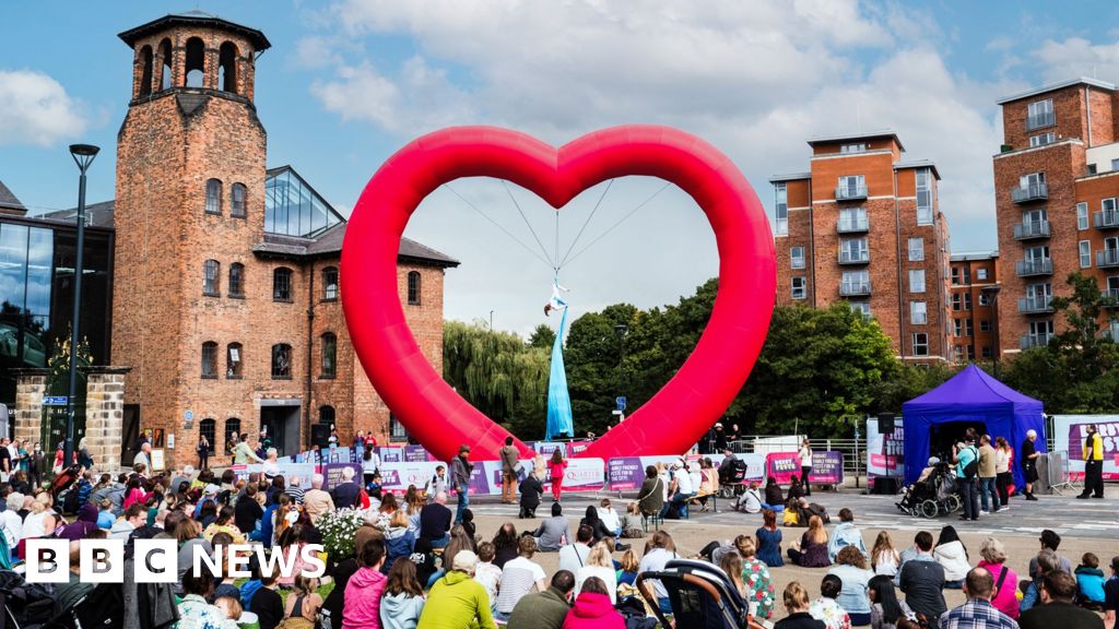 Derby Festé returns to city with circus and theatre