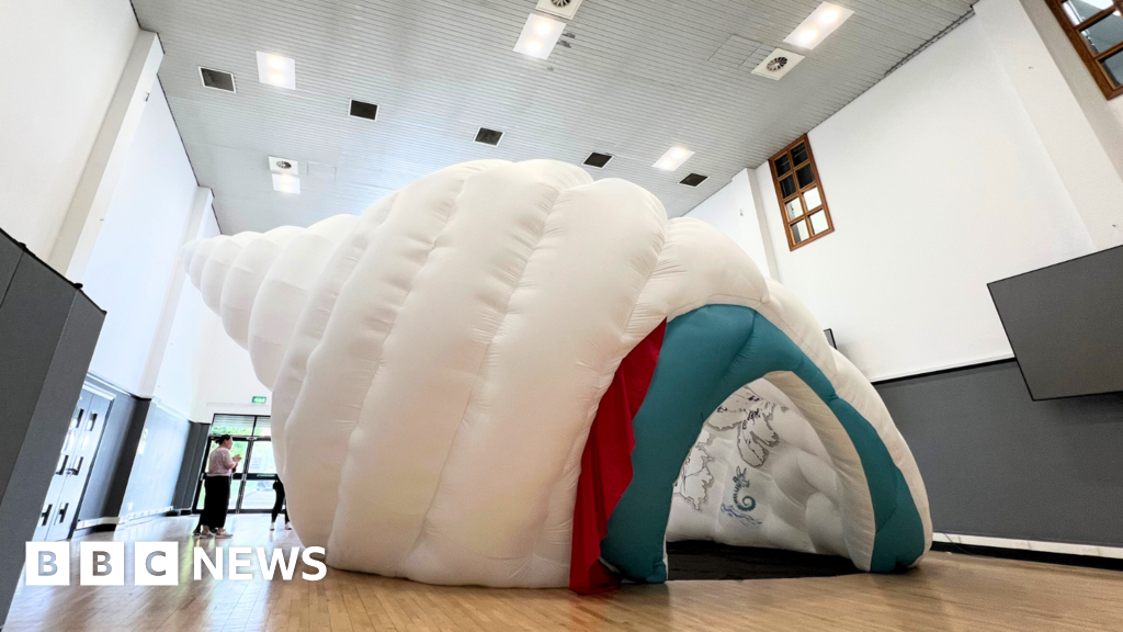 Giant sea shell to inspire children in Barnsley