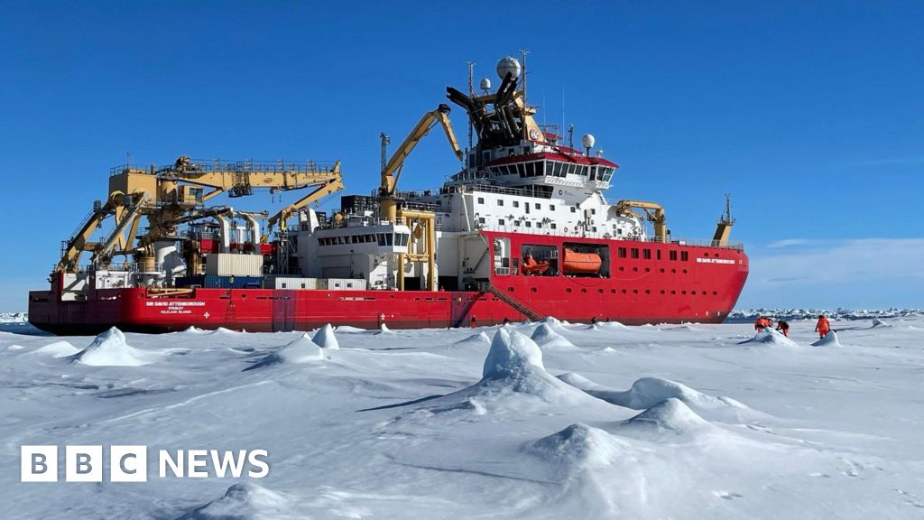 UEA scientists say latest polar research expedition 'successful'