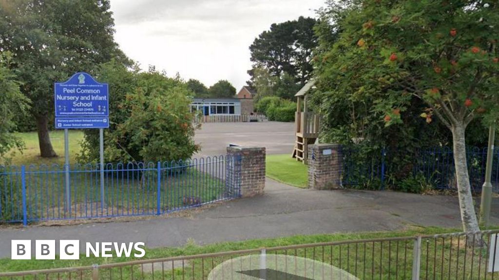 Gosport: Peel Common Infant School and Nursery set to close - BBC News