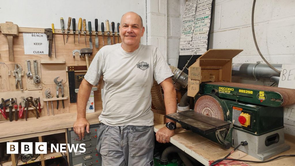 The Spelthorne Shed in Staines marks a decade of community work - BBC News
