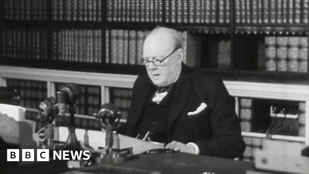 The moment Churchill announced the end of WW2 in Europe - BBC News