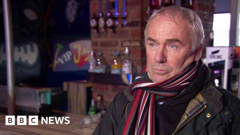 Furniture from iconic Hull nightclub LA's 'is a piece of history'