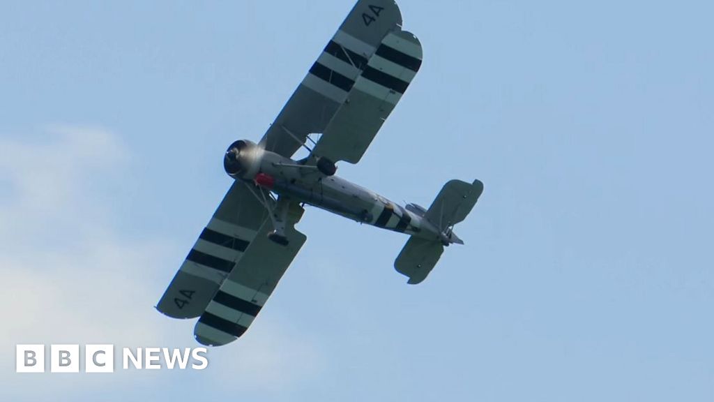 Thousands gather for Jersey's annual air display