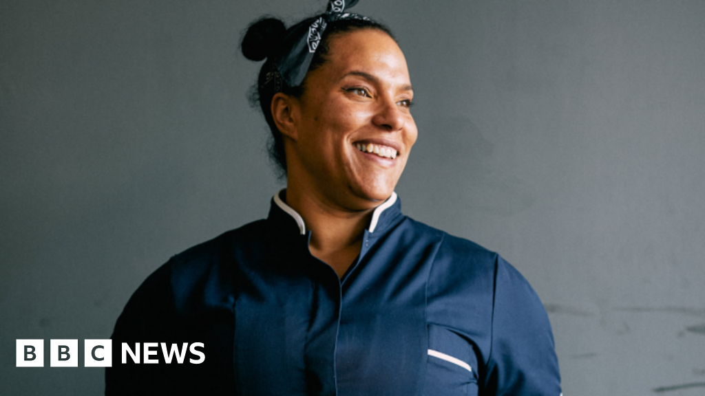 Powerlifting nurse from Haverhill says the sport 'empowers' her