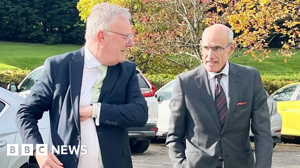 NI health transformation more needed than ever - Bengoa - BBC News