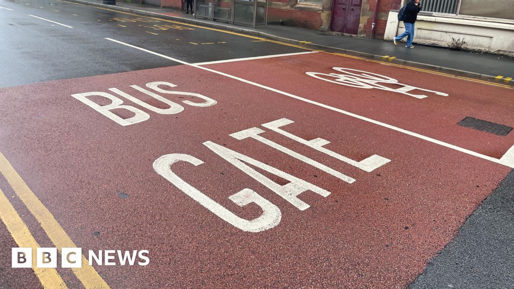 Disabled UCLan student to challenge council over bus gate - BBC News