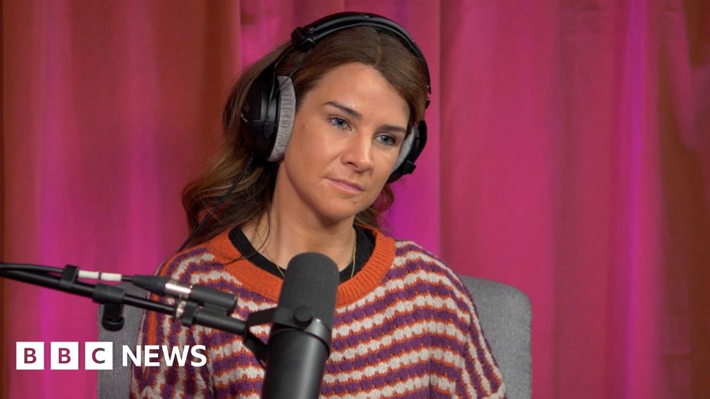 How to meditate and tame your monkey mind - BBC News