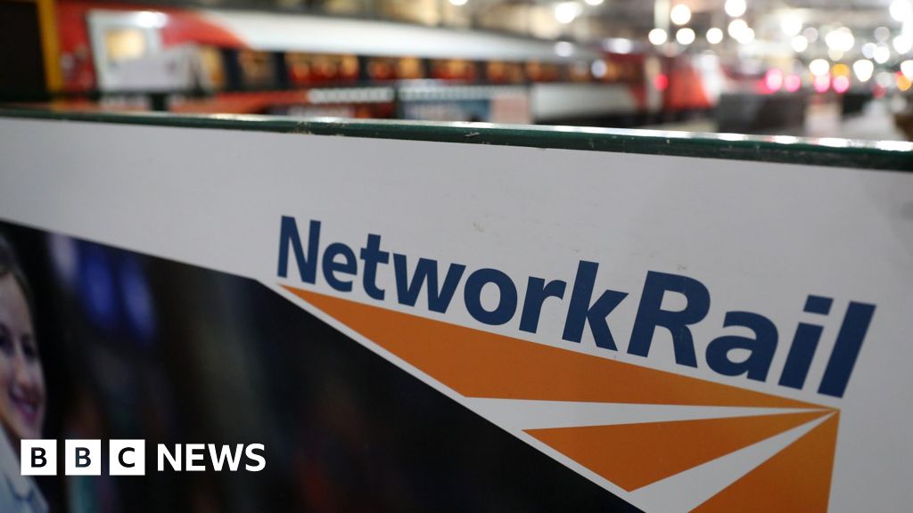Network Rail fined £3.41m over track worker Tyler Byrne's death