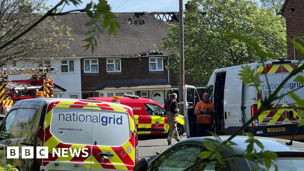 Two men seriously burned after Bloxwich house fire