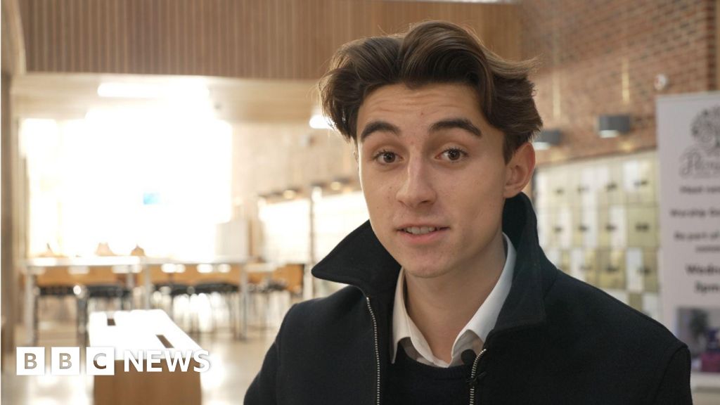 Southwell teenagers call for rise in 'unfair' minimum wage