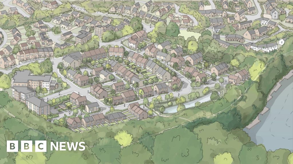 Final housing scheme on Daventry estate could get go-ahead - BBC News
