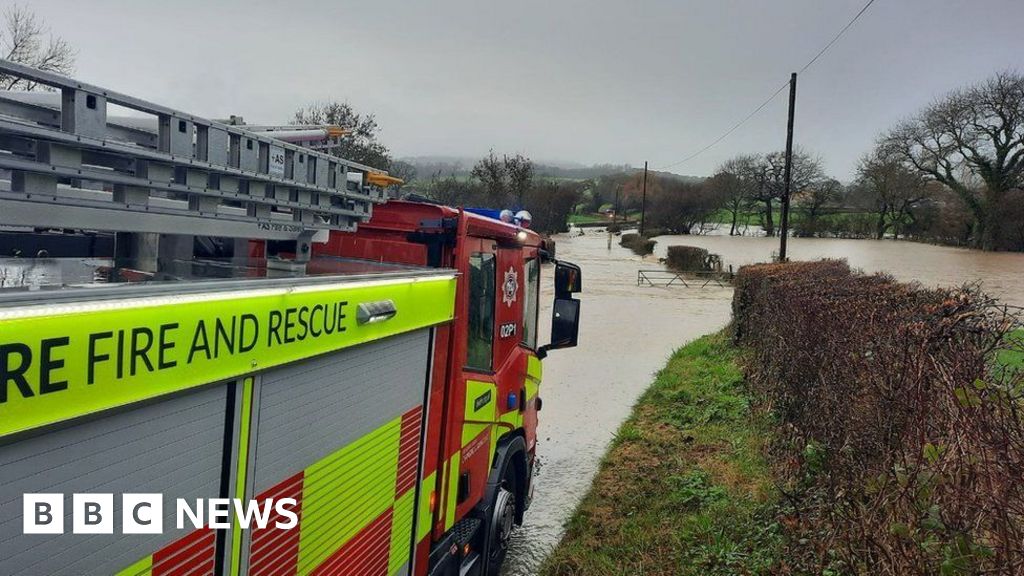 Numerous flood-water rescues spark warning across Dorset - BBC News