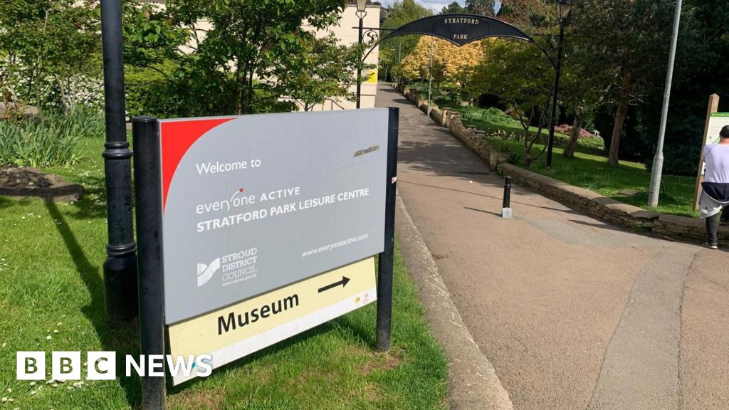 Stroud leisure centre expected to undergo £2.7m modernisation - BBC News