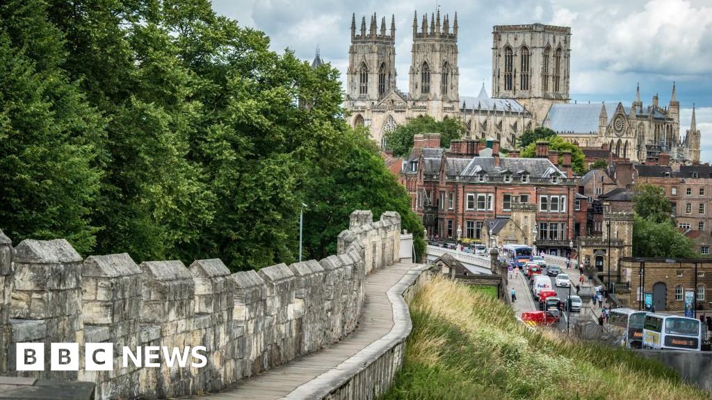 Number of City of York councillors and wards under review - BBC News