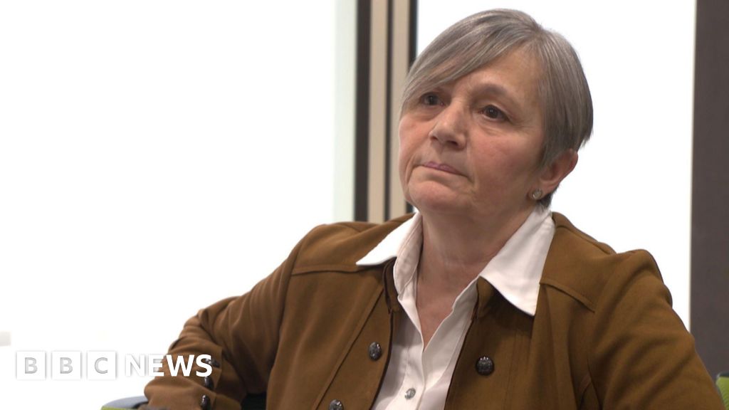 'Turing's Law' pardon considered in Jersey for gay convictions - BBC News