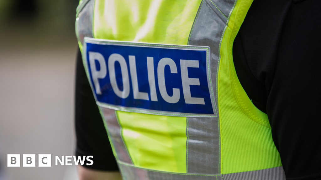 Ex-Warwickshire PCSO 'would have been sacked' for misusing systems ...