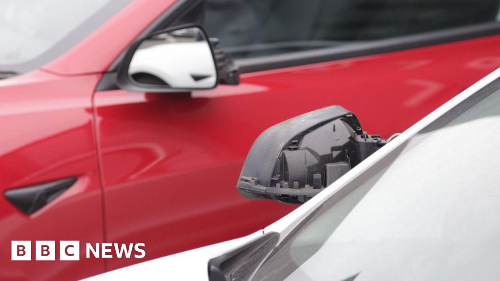 Tesla: Vehicles damaged at Belfast dealership - BBC News