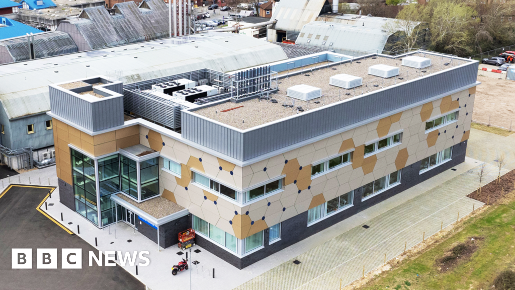 Bournemouth pathology lab 'new era' for testing, NHS boss says