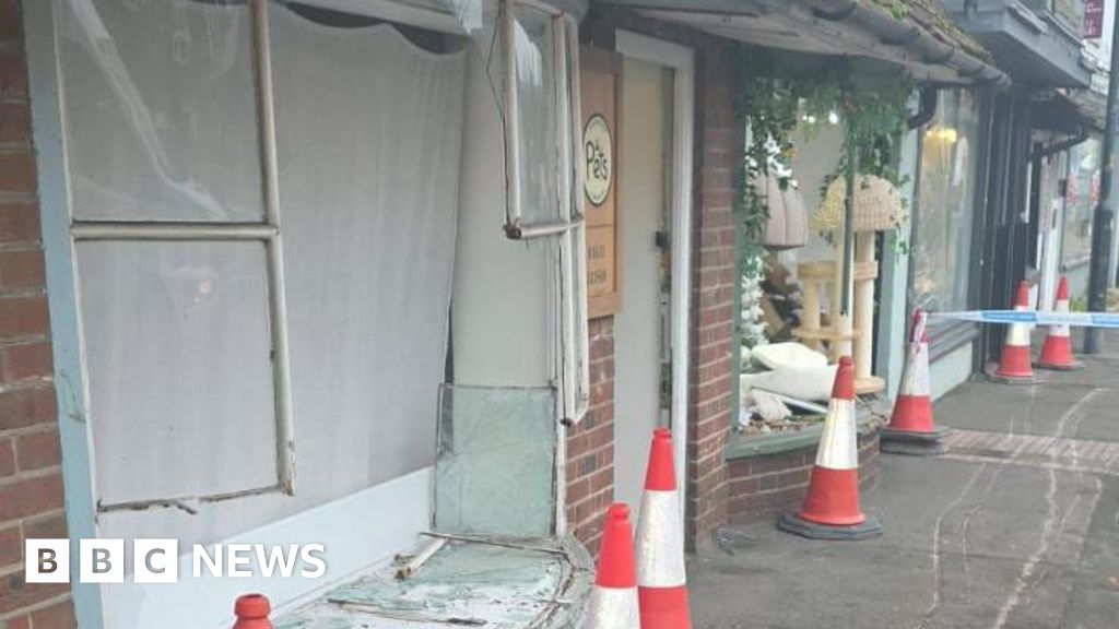 Marlborough shops damaged as scaffolding falls in lorry crash