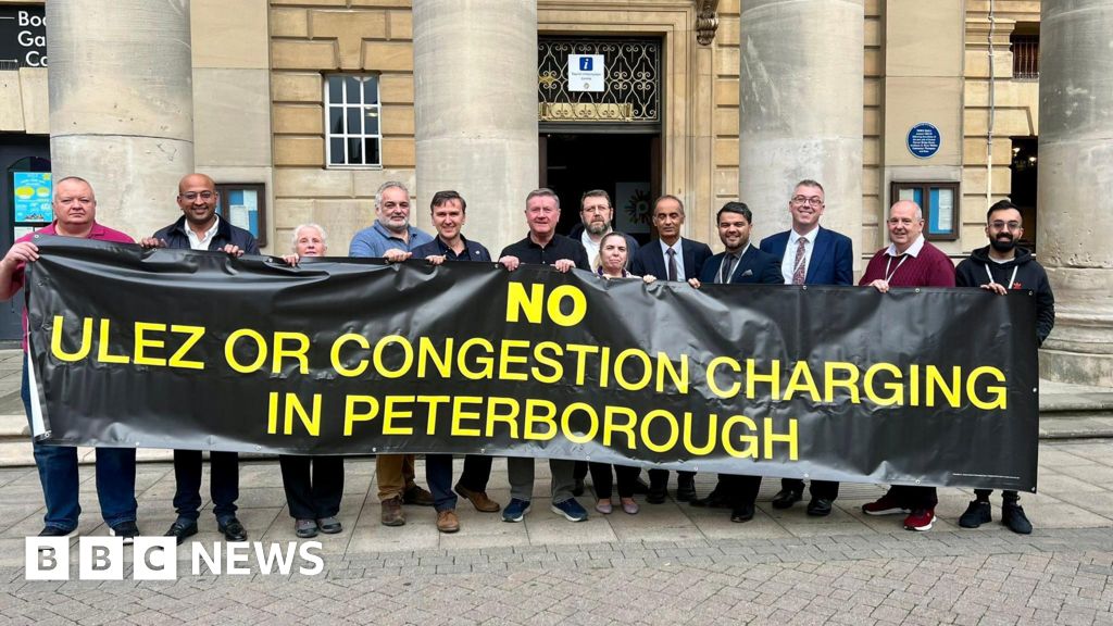'No congestion charge' promise from city council leader - BBC News