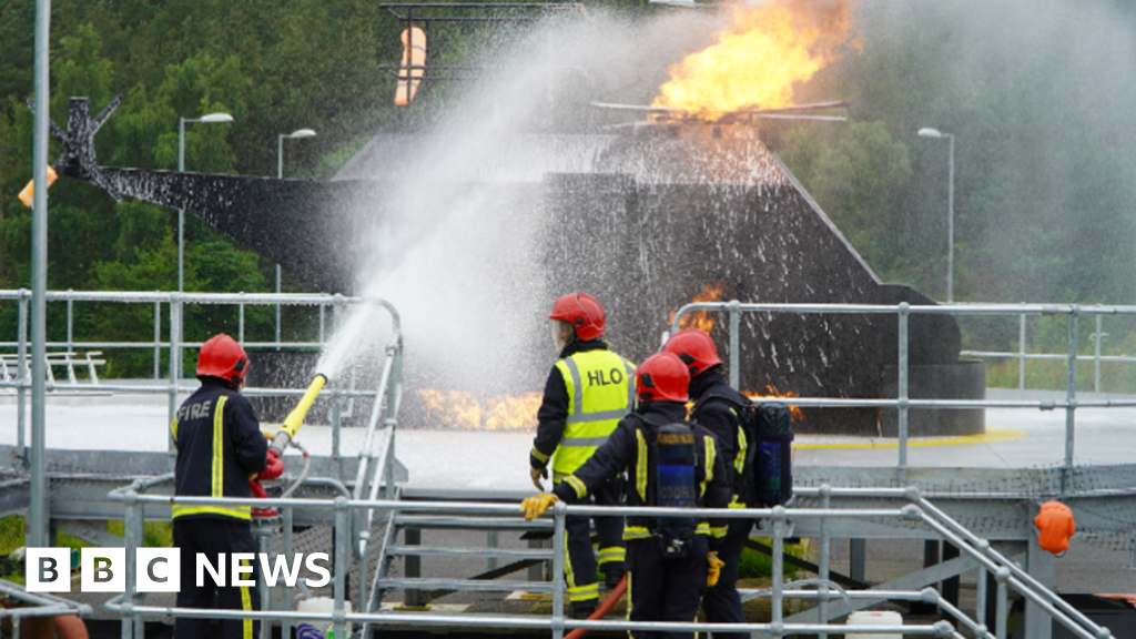 Bowburn helicopter crash simulator to help offshore workers