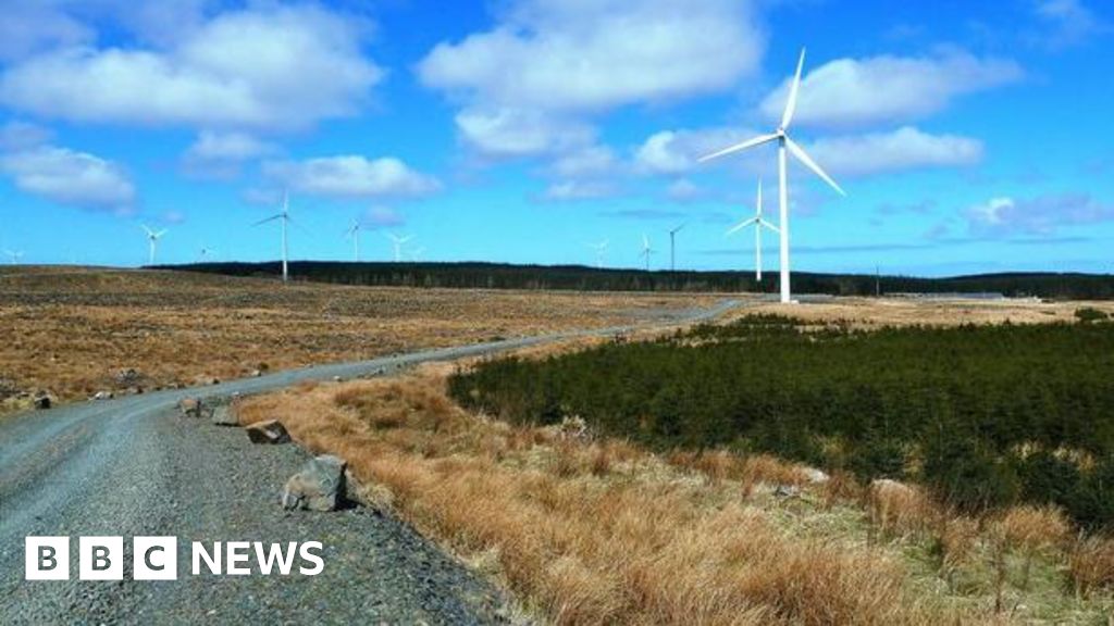Arecleoch wind farm extension approved after inquiry - BBC News