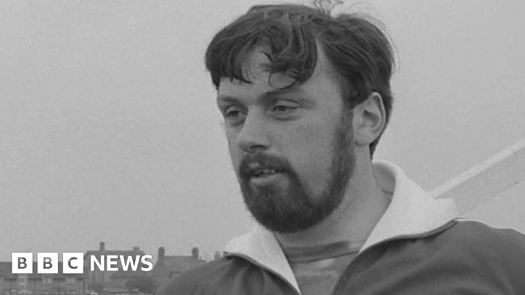 Archive footage of shot putter Geoff Capes speaking in 1972 - BBC News