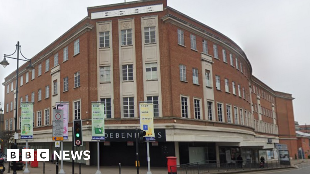 Surrey: Former Debenhams in Staines could be turned into 63 flats - BBC ...