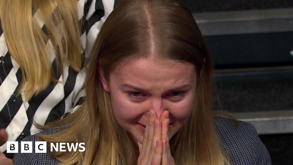 BBC Question Time: Ukrainian describes her family's separation