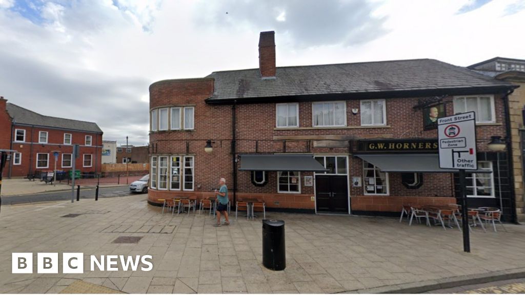 Chester-le-Street pub stays open despite destroying crime scene - BBC News