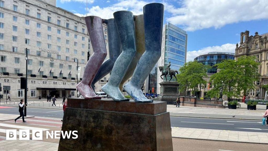 Legs Walking sculpture to leave Leeds City Square after six years - BBC ...