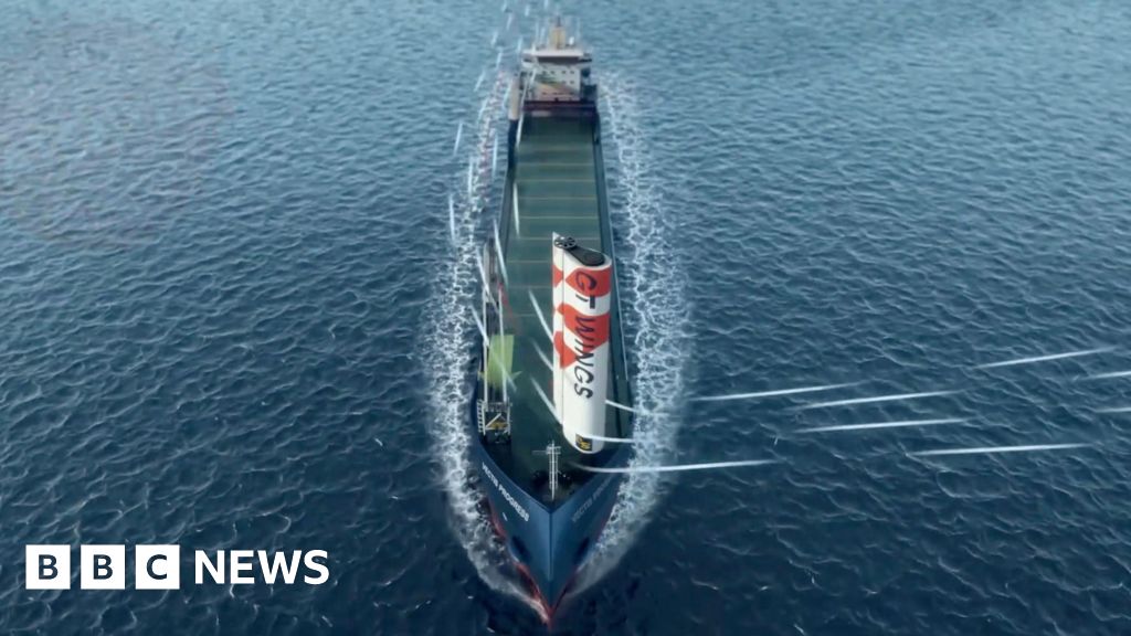 Hi-tech Airwing sail built in Hull will tackle emissions at sea