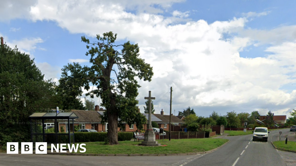Cries of 'shame' as plans for gravel quarry near Ipswich approved