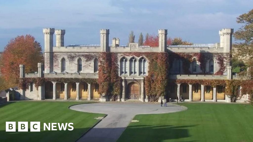 Man admits causing death of woman in Market Stainton crash - BBC News