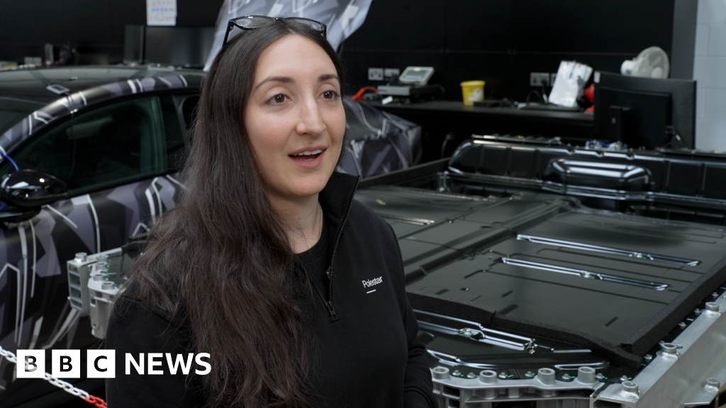Polestar to invest in Warwickshire base as it expands range - BBC News