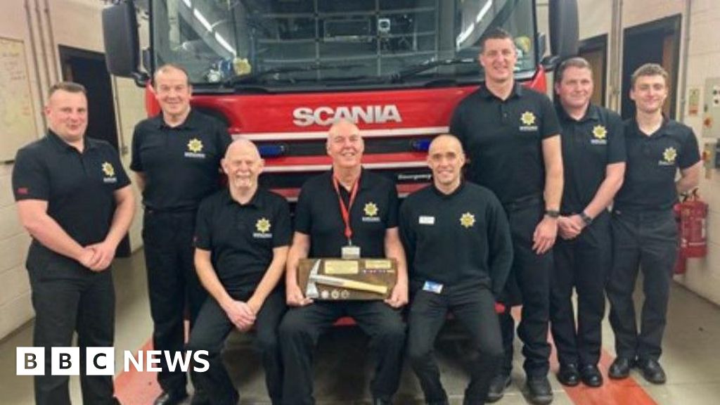 Firefighters bid farewell after decades of service - BBC News
