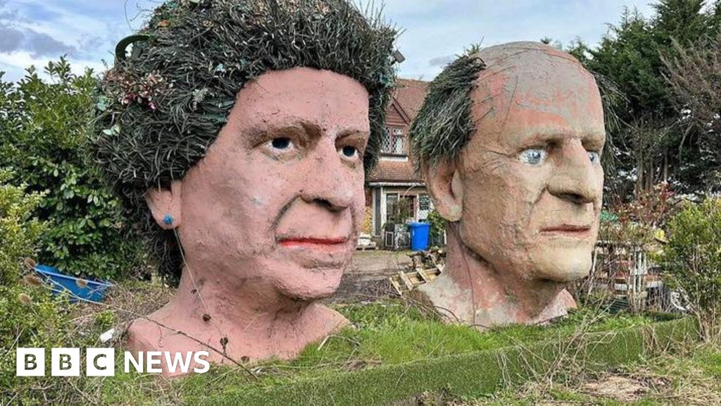 Windsor: 12ft statues of late Queen and Philip for sale