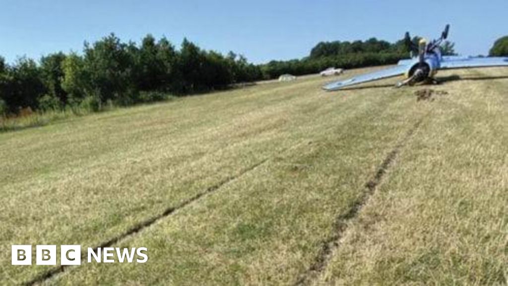 Heveningham Hall plane crash caused by soft runway