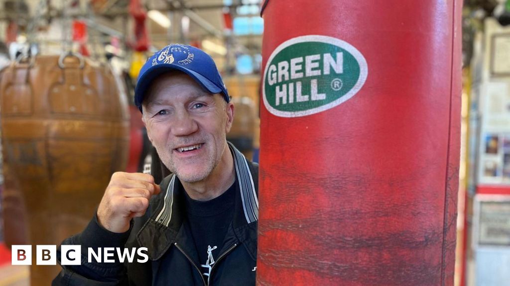 Sheffield boxing gym to hold 'unity day' after riots - BBC News